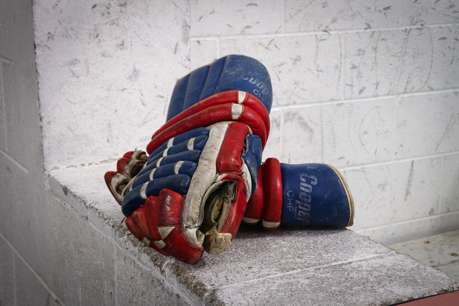 Montreal #4 – Second String Leather Company